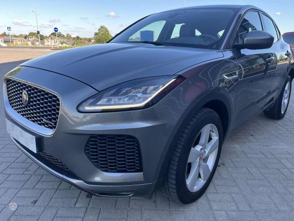 Grey Jaguar E-Pace 2018 in Taurage, with an engine capacity of 2.00 L and mileage of 123 thousand km for 11800 €, photo 10 on AUTOMOTO.COM.LV