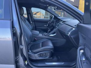 Pelēks Jaguar E-Pace 2018 Tauragė, ar dzinēja tilpumu 2.00 L un nobraukumu 123 tūkst. km par 11800 €, foto 14 vietnē AUTOMOTO.COM.LV