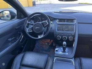 Pelēks Jaguar E-Pace 2018 Tauragė, ar dzinēja tilpumu 2.00 L un nobraukumu 123 tūkst. km par 11800 €, foto 16 vietnē AUTOMOTO.COM.LV
