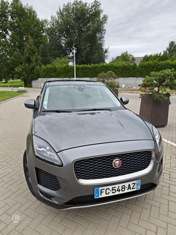 Jaguar E-Pace 2018 Tauragė vietnē Pelēks Jaguar E-Pace 2018 Tauragė, ar dzinēja tilpumu 2.00 L un nobraukumu 199 tūkst. km par 10900 €, foto 3 vietnē AUTOMOTO.COM.LV