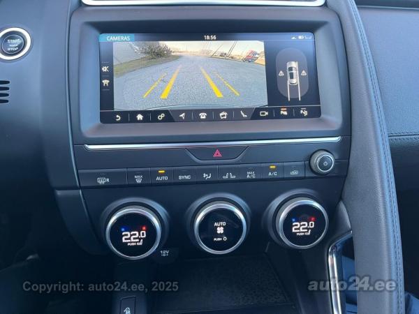 Pelēks Jaguar E-Pace 2019 Tallina, ar dzinēja tilpumu 2.00 L un nobraukumu 237 tūkst. km par 20900 €, foto 11 vietnē AUTOMOTO.COM.LV
