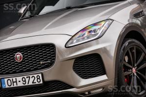 Pelēks Jaguar E-Pace 2019 Jelgava, ar dzinēja tilpumu 2.00 L un nobraukumu 137 tūkst. km par 16999 €, foto 3 vietnē AUTOMOTO.COM.LV