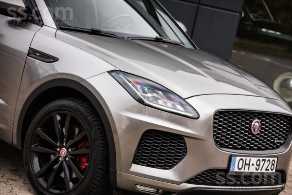 Серый Ягуар E-Pace 2019 в Елгава, объемом двигателя 2.00 л и пробегом 137 тыс. км за 16999 €, фото 9 на AUTOMOTO.COM.LV