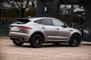 Pelēks Jaguar E-Pace 2019 Jelgava, ar dzinēja tilpumu 2.00 L un nobraukumu 137 tūkst. km par 16999 €, foto 13 vietnē AUTOMOTO.COM.LV