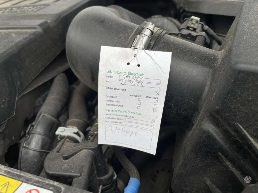 Grey Jaguar E-Pace 2020 in Panevezys, with an engine capacity of 2.00 L and mileage of 70 thousand km for 7600 €, photo 11 on AUTOMOTO.COM.LV
