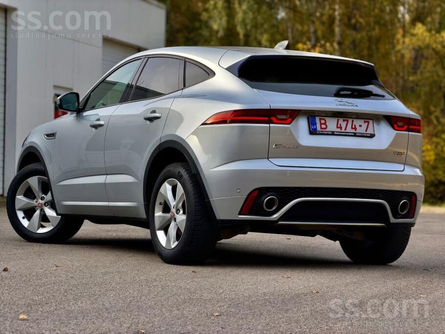 Grey Jaguar E-Pace 2020 in Riga, with an engine capacity of 2.00 L and mileage of 189 thousand km for 14700 €, photo 6 on AUTOMOTO.COM.LV