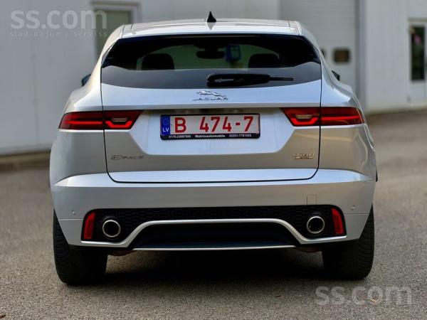 Grey Jaguar E-Pace 2020 in Riga, with an engine capacity of 2.00 L and mileage of 189 thousand km for 14700 €, photo 8 on AUTOMOTO.COM.LV