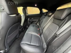Grey Jaguar E-Pace 2020 in Riga, with an engine capacity of 2.00 L and mileage of 189 thousand km for 14700 €, photo 17 on AUTOMOTO.COM.LV
