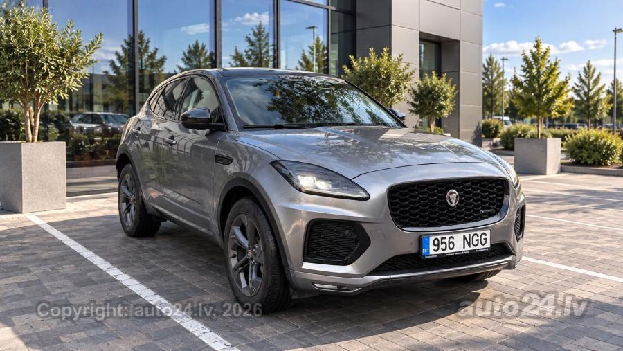 Серый Ягуар E-Pace 2024 в Таллин, объемом двигателя 2.00 л и пробегом 24 тыс. км за 40000 €, фото 3 на AUTOMOTO.COM.LV