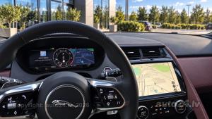 Серый Ягуар E-Pace 2024 в Таллин, объемом двигателя 2.00 л и пробегом 24 тыс. км за 40000 €, фото 6 на AUTOMOTO.COM.LV