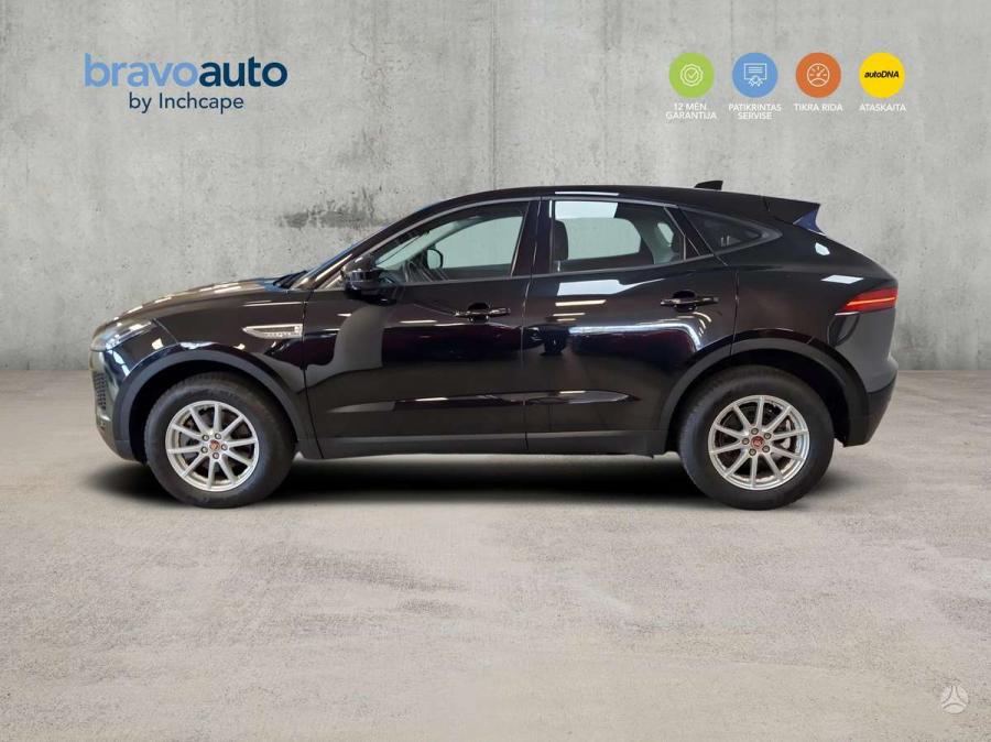 Jaguar E-Pace 2019 Viļņa, ar dzinēja tilpumu 2.00 L un nobraukumu 34 tūkst. km par 17350 €, foto 3 vietnē AUTOMOTO.COM.LV