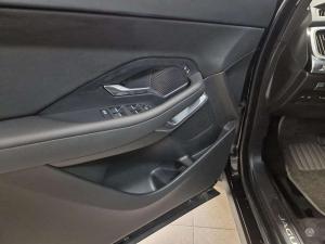 Jaguar E-Pace 2019 Viļņa, ar dzinēja tilpumu 2.00 L un nobraukumu 34 tūkst. km par 17350 €, foto 11 vietnē AUTOMOTO.COM.LV