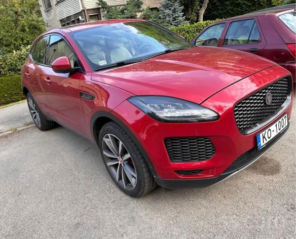 Красный Ягуар E-Pace 2018 в Рига, объемом двигателя 2.00 л и пробегом 65 тыс. км за 25000 €, фото 2 на AUTOMOTO.COM.LV