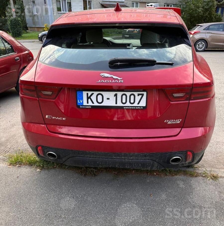 Sarkans Jaguar E-Pace 2018 Rīga, ar dzinēja tilpumu 2.00 L un nobraukumu 65 tūkst. km par 25000 €, foto 6 vietnē AUTOMOTO.COM.LV