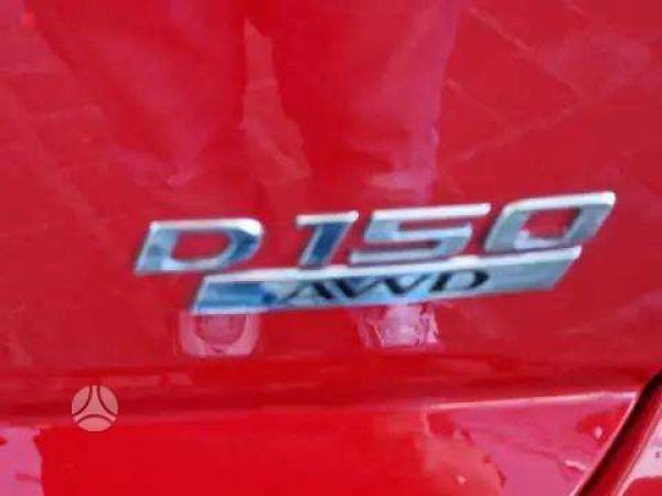 Sarkans Jaguar E-Pace 2019 Kauņa, ar dzinēja tilpumu 2.00 L un nobraukumu 94 tūkst. km par 13950 €, foto 8 vietnē AUTOMOTO.COM.LV