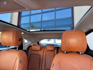 Red Jaguar E-Pace 2019 in Kaunas, with an engine capacity of 2.00 L and mileage of 94 thousand km for 13950 €, photo 11 on AUTOMOTO.COM.LV