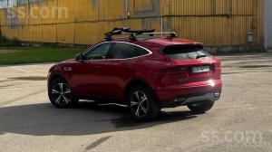 Красный Ягуар E-Pace 2021 в Рига, объемом двигателя 2.00 л и пробегом 65 тыс. км за 35000 €, фото 4 на AUTOMOTO.COM.LV