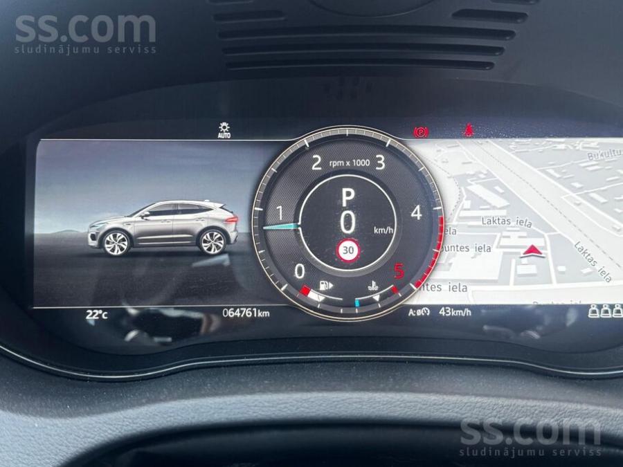 Красный Ягуар E-Pace 2021 в Рига, объемом двигателя 2.00 л и пробегом 65 тыс. км за 35000 €, фото 7 на AUTOMOTO.COM.LV