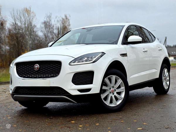 Balts Jaguar E-Pace 2018 Tauragė, ar dzinēja tilpumu 2.00 L un nobraukumu 202 tūkst. km par 12500 €, foto 1 vietnē AUTOMOTO.COM.LV