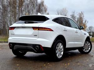Белый Ягуар E-Pace 2018 в Таураге, объемом двигателя 2.00 л и пробегом 202 тыс. км за 12500 €, фото 5 на AUTOMOTO.COM.LV