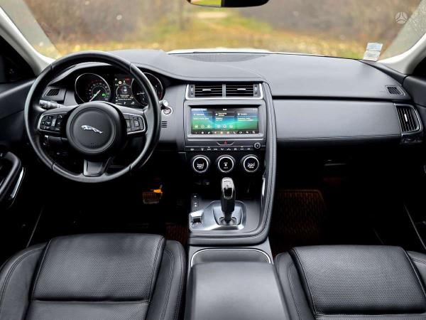 Balts Jaguar E-Pace 2018 Tauragė, ar dzinēja tilpumu 2.00 L un nobraukumu 202 tūkst. km par 12500 €, foto 11 vietnē AUTOMOTO.COM.LV