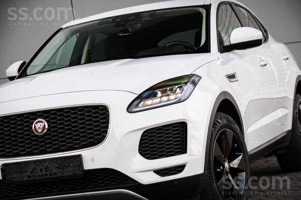 Balts Jaguar E-Pace 2018 Jelgava, ar dzinēja tilpumu 2.00 L un nobraukumu 128 tūkst. km par 13999 €, foto 2 vietnē AUTOMOTO.COM.LV