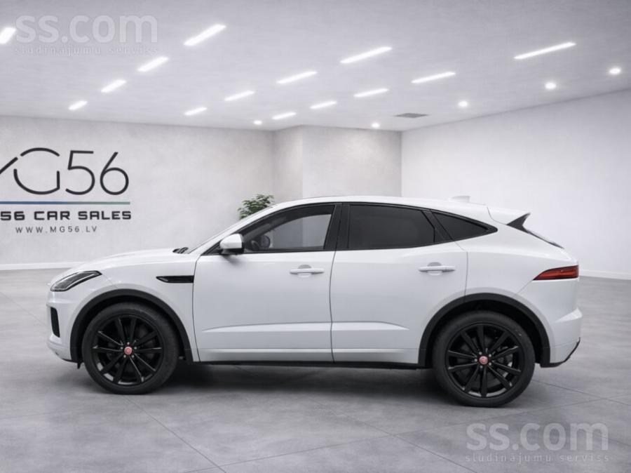 Balts Jaguar E-Pace 2018 Rīga, ar dzinēja tilpumu 2.00 L un nobraukumu 132 tūkst. km par 17900 €, foto 4 vietnē AUTOMOTO.COM.LV