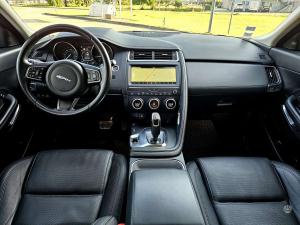 Balts Jaguar E-Pace 2018 Tauragė, ar dzinēja tilpumu 2.00 L un nobraukumu 202 tūkst. km par 12500 €, foto 12 vietnē AUTOMOTO.COM.LV