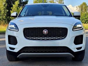 White Jaguar E-Pace 2018 in Taurage, with an engine capacity of 2.00 L and mileage of 202 thousand km for 12500 €, photo 3 on AUTOMOTO.COM.LV