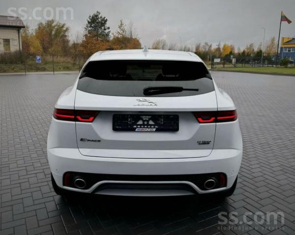 White Jaguar E-Pace 2019 in Telschi, with an engine capacity of 2.00 L and mileage of 215 thousand km for 13699 €, photo 5 on AUTOMOTO.COM.LV