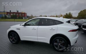 White Jaguar E-Pace 2019 in Telschi, with an engine capacity of 2.00 L and mileage of 215 thousand km for 13699 €, photo 9 on AUTOMOTO.COM.LV