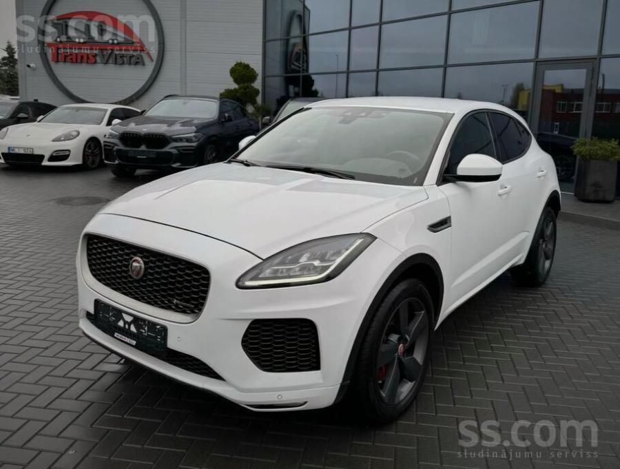White Jaguar E-Pace 2019 in Telschi, with an engine capacity of 2.00 L and mileage of 215 thousand km for 13699 €, photo 4 on AUTOMOTO.COM.LV