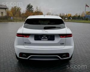 White Jaguar E-Pace 2019 in Telschi, with an engine capacity of 2.00 L and mileage of 215 thousand km for 13699 €, photo 6 on AUTOMOTO.COM.LV