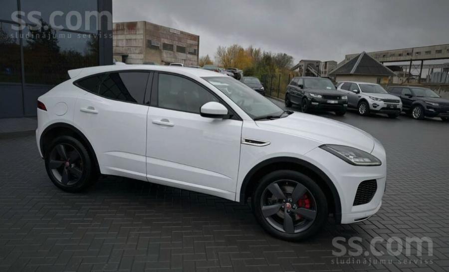 White Jaguar E-Pace 2019 in Telschi, with an engine capacity of 2.00 L and mileage of 215 thousand km for 13699 €, photo 8 on AUTOMOTO.COM.LV