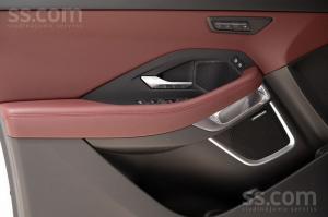Balts Jaguar E-Pace 2024 Rīga, ar dzinēja tilpumu 2.00 L un nobraukumu 33 tūkst. km par 35990 €, foto 18 vietnē AUTOMOTO.COM.LV
