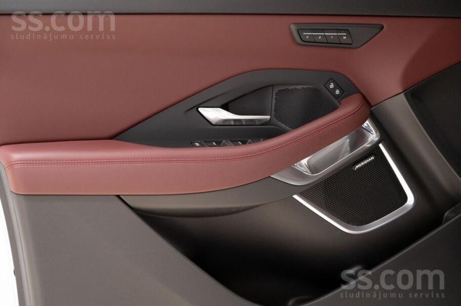 Balts Jaguar E-Pace 2024 Rīga, ar dzinēja tilpumu 2.00 L un nobraukumu 33 tūkst. km par 35990 €, foto 18 vietnē AUTOMOTO.COM.LV