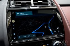 Balts Jaguar E-Pace 2024 Rīga, ar dzinēja tilpumu 2.00 L un nobraukumu 33 tūkst. km par 35990 €, foto 26 vietnē AUTOMOTO.COM.LV