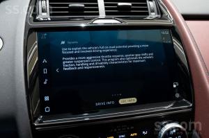 Balts Jaguar E-Pace 2024 Rīga, ar dzinēja tilpumu 2.00 L un nobraukumu 33 tūkst. km par 35990 €, foto 31 vietnē AUTOMOTO.COM.LV