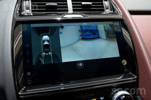 Balts Jaguar E-Pace 2024 Rīga, ar dzinēja tilpumu 2.00 L un nobraukumu 33 tūkst. km par 35990 €, foto 36 vietnē AUTOMOTO.COM.LV