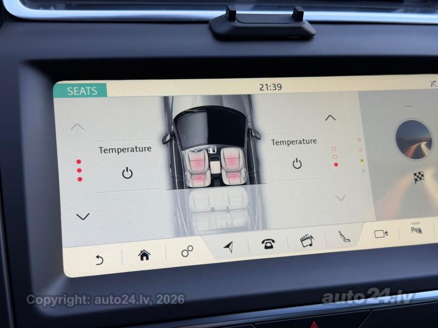 Белый Ягуар E-Pace 2018 в Пярну, объемом двигателя 2.00 л и пробегом 159 тыс. км за 19990 €, фото 13 на AUTOMOTO.COM.LV