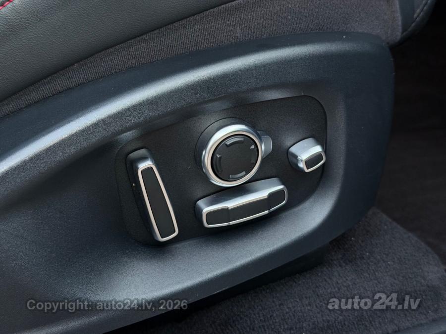 Белый Ягуар E-Pace 2018 в Пярну, объемом двигателя 2.00 л и пробегом 159 тыс. км за 19990 €, фото 19 на AUTOMOTO.COM.LV