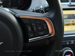 Белый Ягуар E-Pace 2018 в Пярну, объемом двигателя 2.00 л и пробегом 159 тыс. км за 19990 €, фото 23 на AUTOMOTO.COM.LV