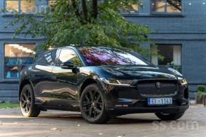 Melns Jaguar E-Type 2020 Rīga, ar dzinēja tilpumu 0.00 L un nobraukumu 95 tūkst. km par 25900 €, foto  vietnē AUTOMOTO.COM.LV