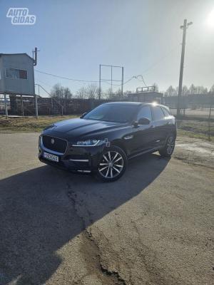 Melns Jaguar F-Pace 2016 Alīta, ar dzinēja tilpumu 2.00 L un nobraukumu 213 tūkst. km par 15500 €, foto  vietnē AUTOMOTO.COM.LV