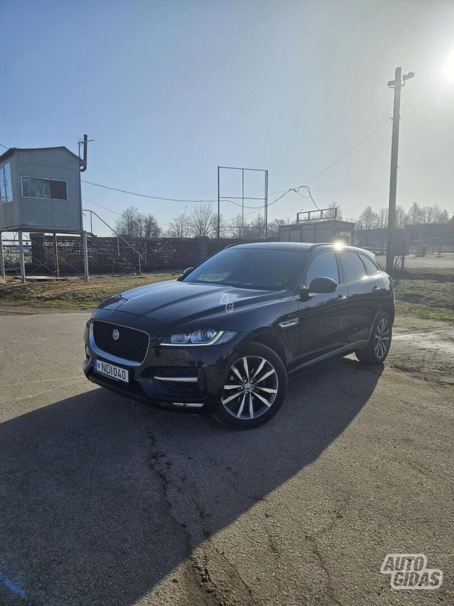 Melns Jaguar F-Pace 2016 Alīta, ar dzinēja tilpumu 2.00 L un nobraukumu 213 tūkst. km par 15500 €, foto 9 vietnē AUTOMOTO.COM.LV