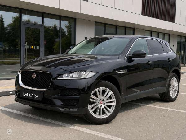 Melns Jaguar F-Pace 2016 Viļņa, ar dzinēja tilpumu 2.00 L un nobraukumu 155 tūkst. km par 11900 €, foto 1 vietnē AUTOMOTO.COM.LV