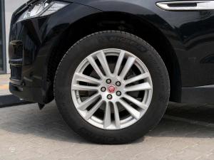 Melns Jaguar F-Pace 2016 Viļņa, ar dzinēja tilpumu 2.00 L un nobraukumu 155 tūkst. km par 11900 €, foto 12 vietnē AUTOMOTO.COM.LV