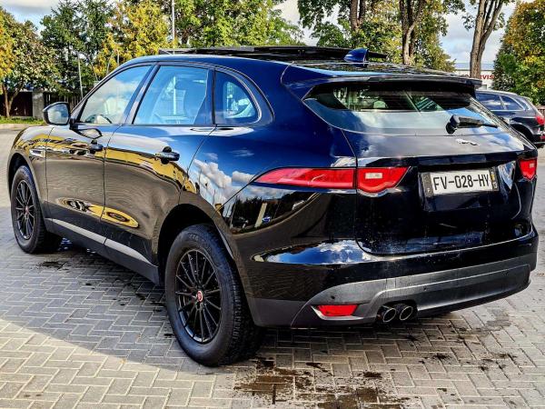 Ягуар Ф-Пейс 2016 в Таураге на AUTOMOTO.COM.LV Черный Ягуар Ф-Пейс 2016 в Таураге, объемом двигателя 2.00 л и пробегом 207 тыс. км за 7900 €, фото 8 на AUTOMOTO.COM.LV