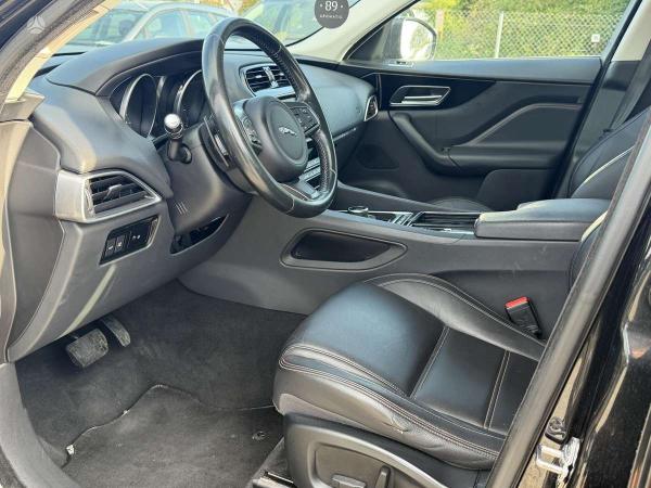 Jaguar F-Pace 2016 in Taurage on AUTOMOTO.COM.LV Black Jaguar F-Pace 2016 in Taurage, with an engine capacity of 2.00 L and mileage of 163 thousand km for 9999 €, photo 7 on AUTOMOTO.COM.LV