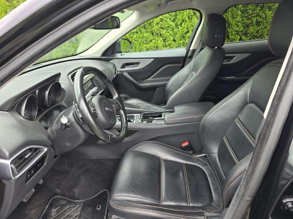 Melns Jaguar F-Pace 2017 Kauņa, ar dzinēja tilpumu 2.00 L un nobraukumu 170 tūkst. km par 15800 €, foto 11 vietnē AUTOMOTO.COM.LV